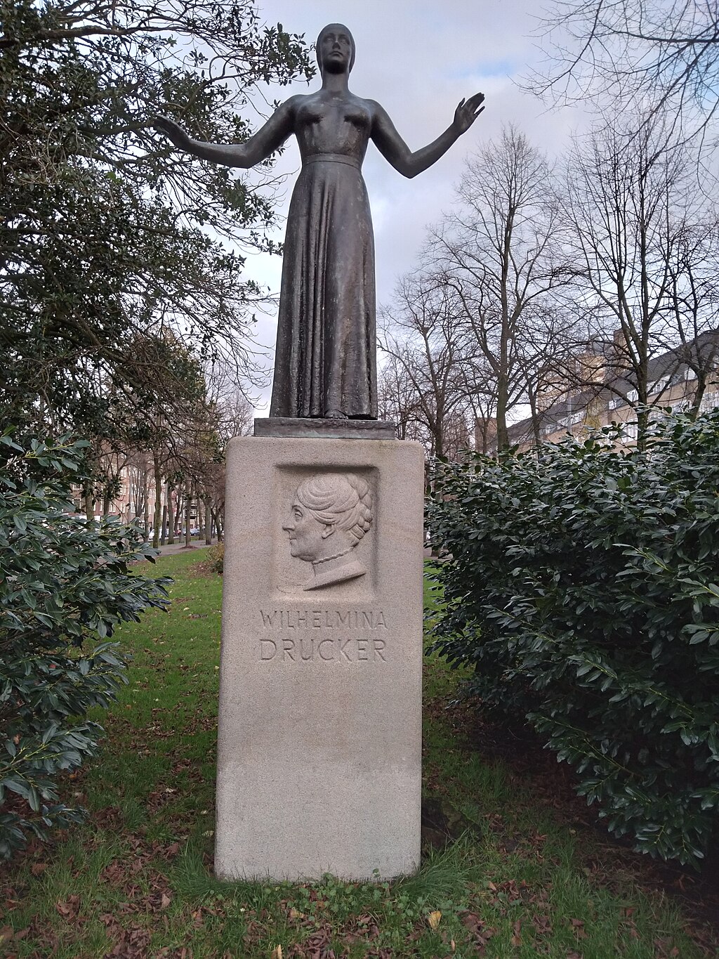 Actie – Dolle Mina